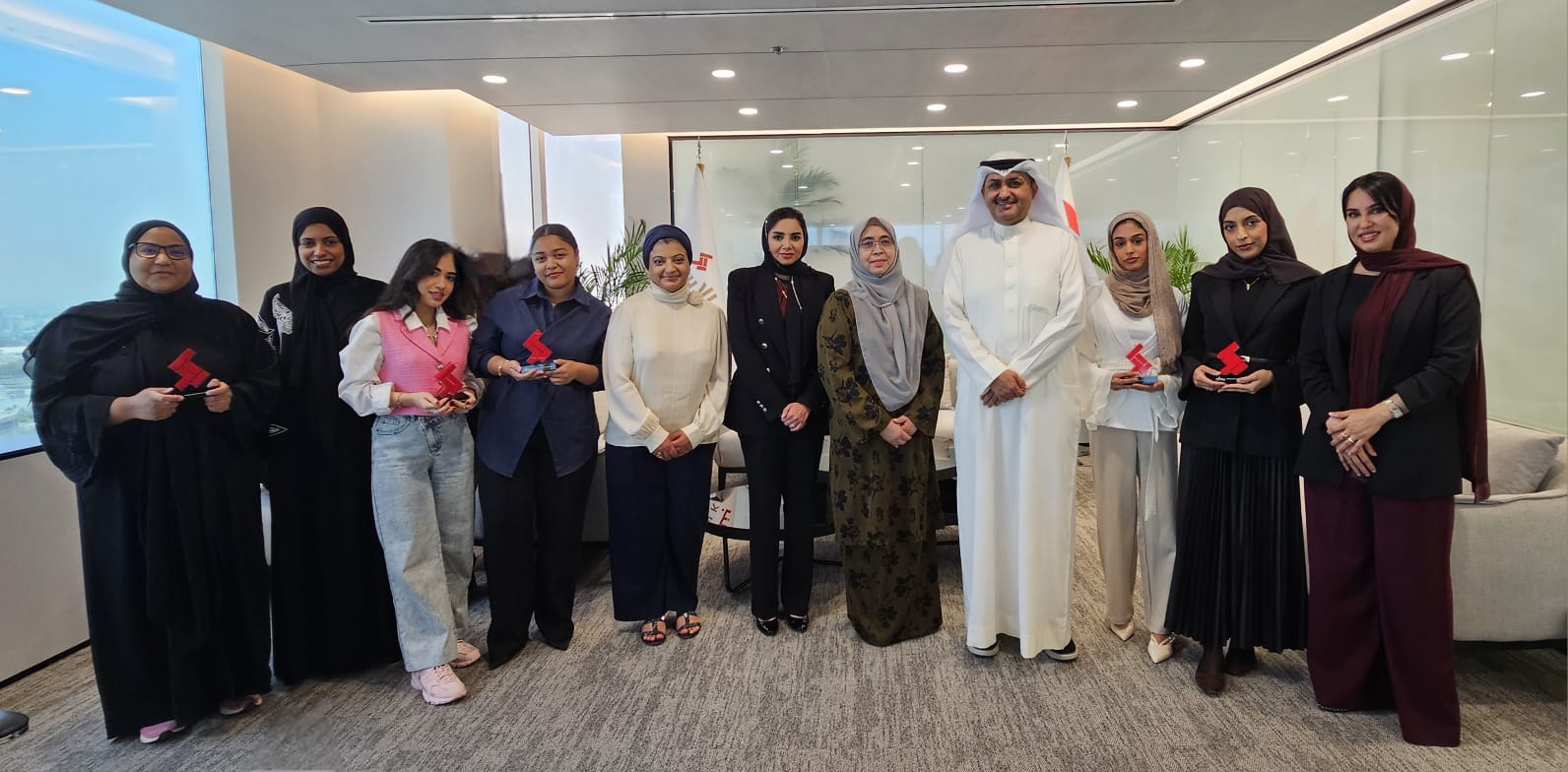 Polytechnic University Students complete the practical training program ...